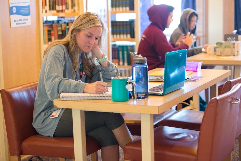 Students at Sea: Adjusting to Academics Aboard a Ship | Semester at Sea